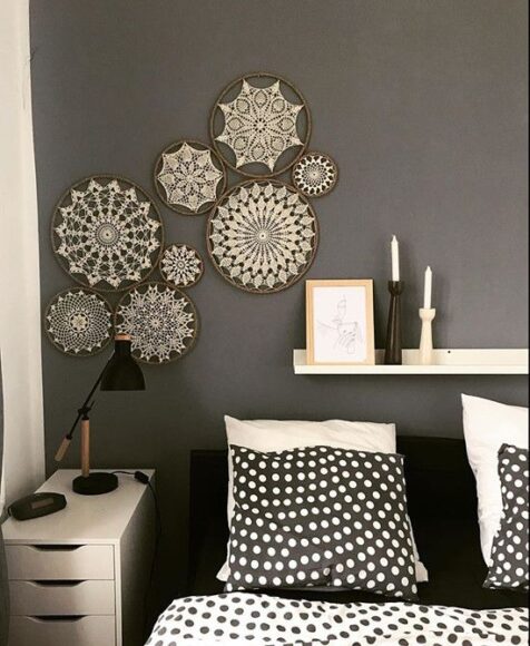 Decorar con tapetes de ganchillo la pared - 11 FOTOS